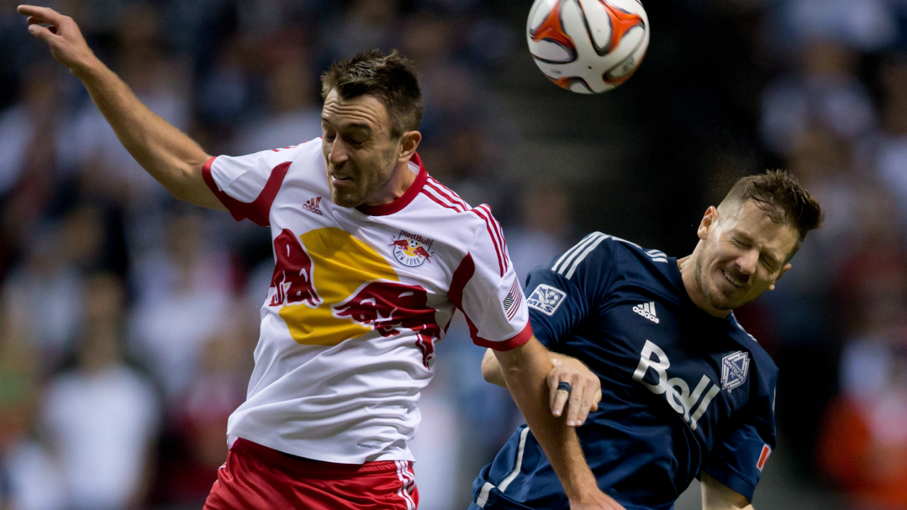 Red Bulls coach Petke signs new contract