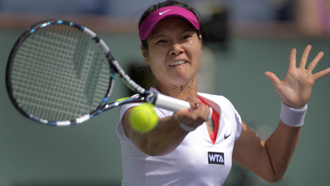 Li advances to third round at Sony Open