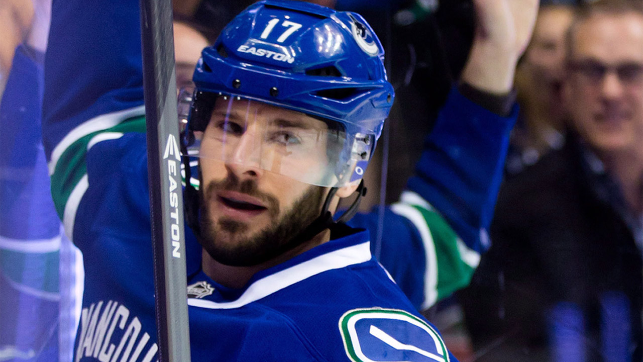 Kesler wore out his welcome with Canucks