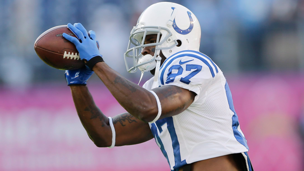 Colts’ Wayne to sit out game vs Steelers