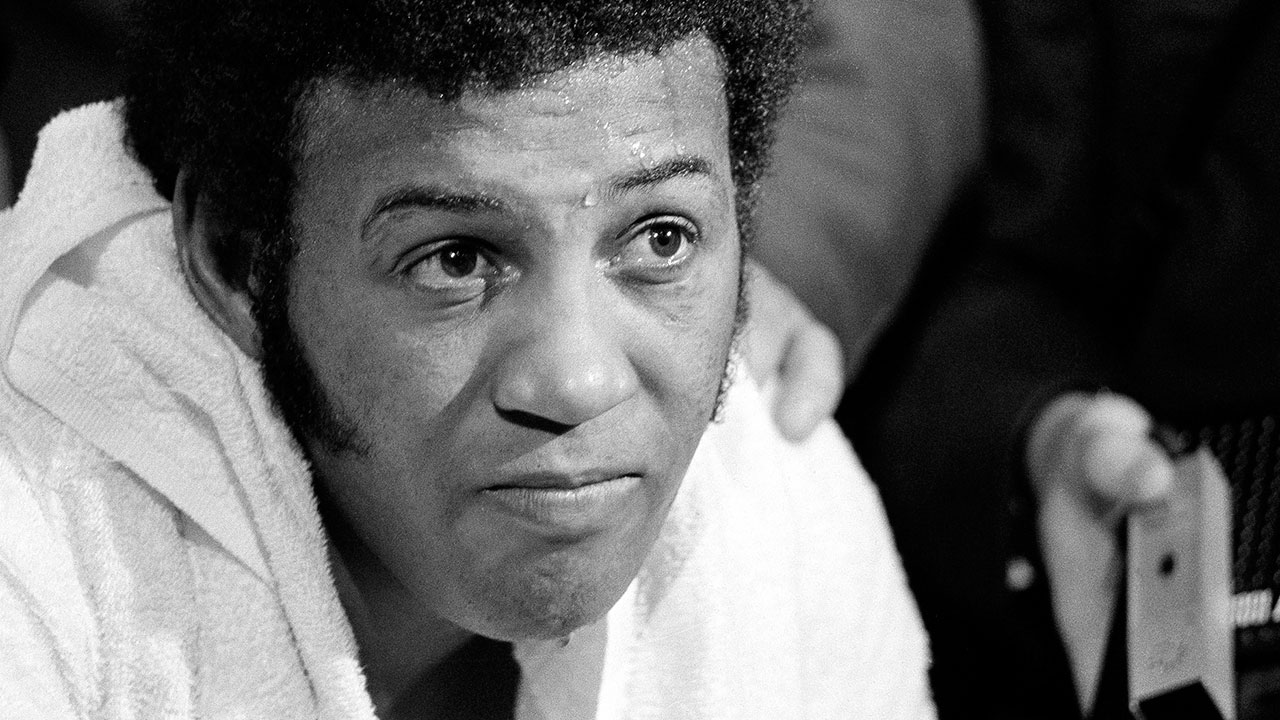 ‘Master in the ring’ Jimmy Ellis dies at 74