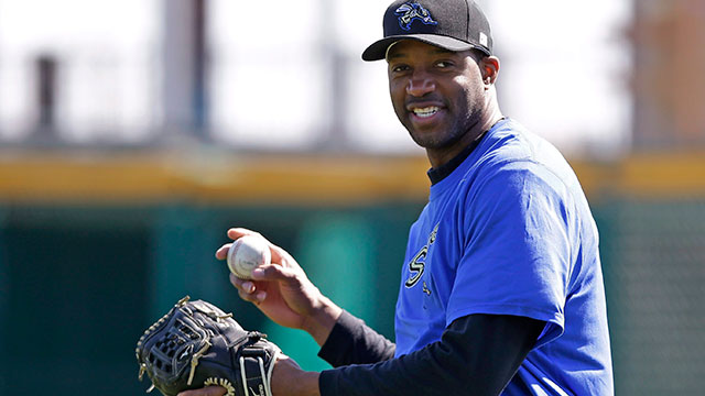 McGrady pitches just 1 2-3 innings in debut