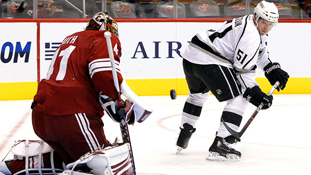 Leafs sign forward Kozun to a one-year deal