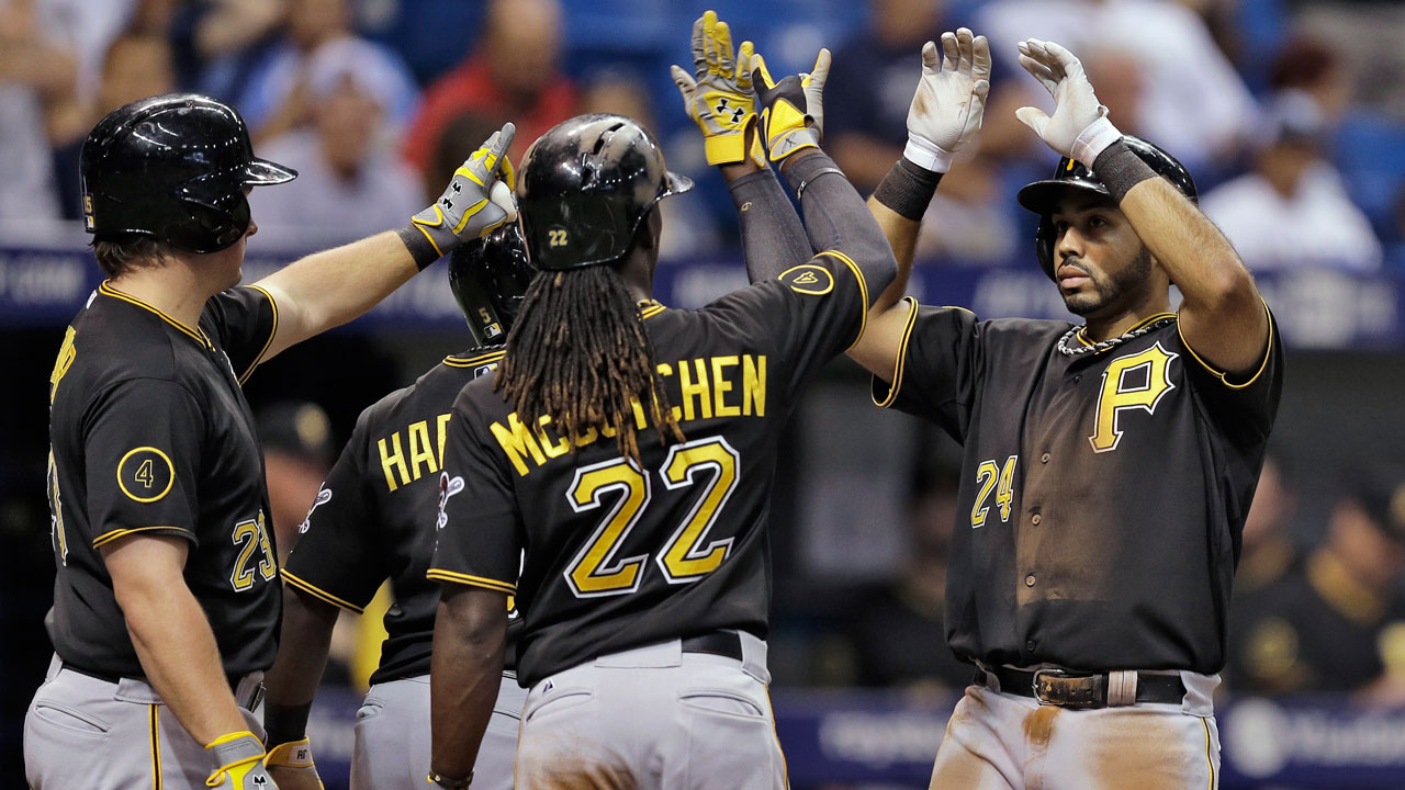 Pirates trounce Rays behind McCutchen, Alvarez
