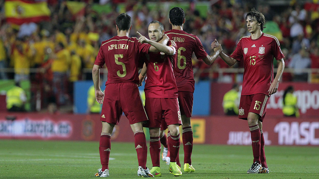 Spain stay atop FIFA rankings, Brazil rises