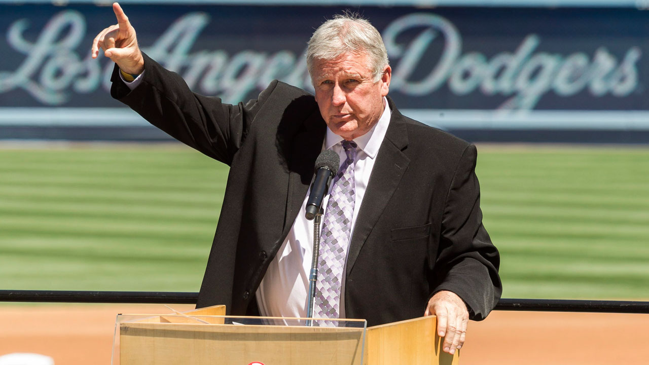 Former pitching great Tommy John hospitalized with COVID-19 - Sportsnet.ca