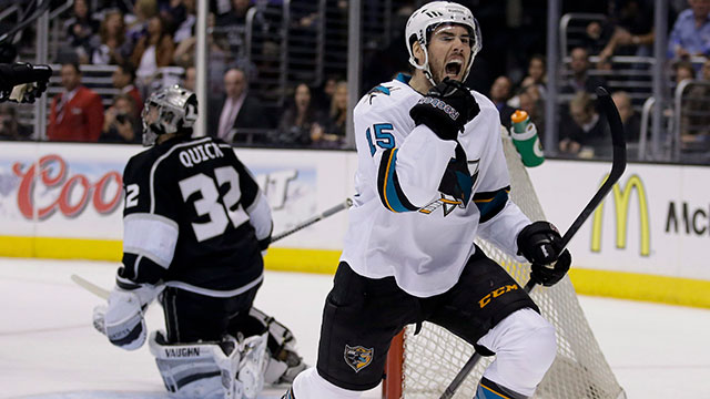 Sharks trade forward Sheppard to Rangers