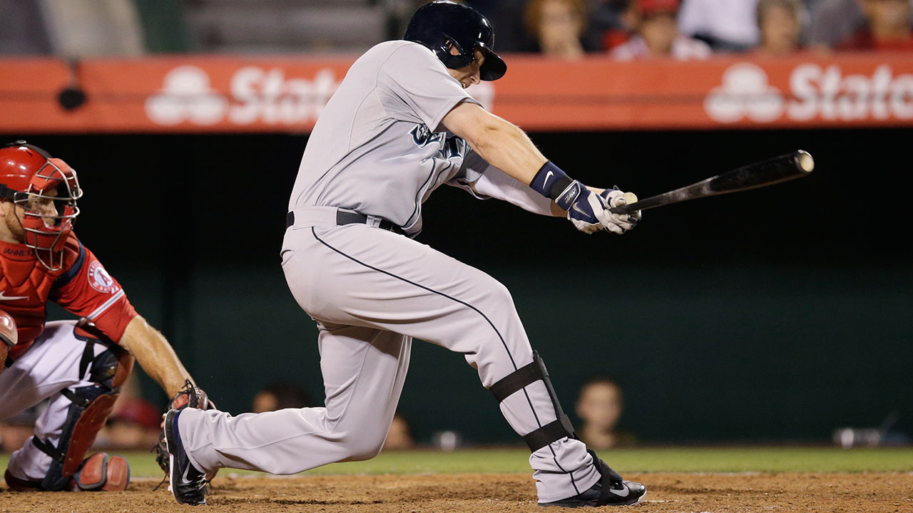 Mariners score 2 in 12th, hold on to beat Angels