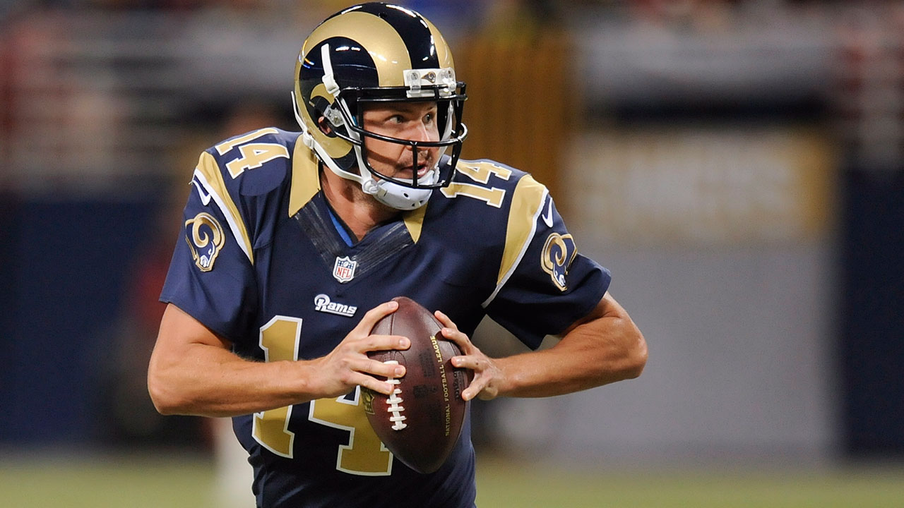 Rams name Hill as starting QB, bench Davis