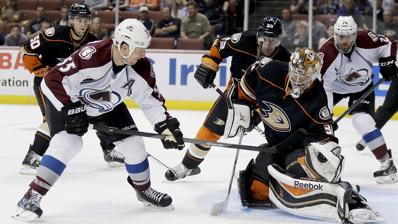 Ducks earn decisive split-squad win over Avalanche