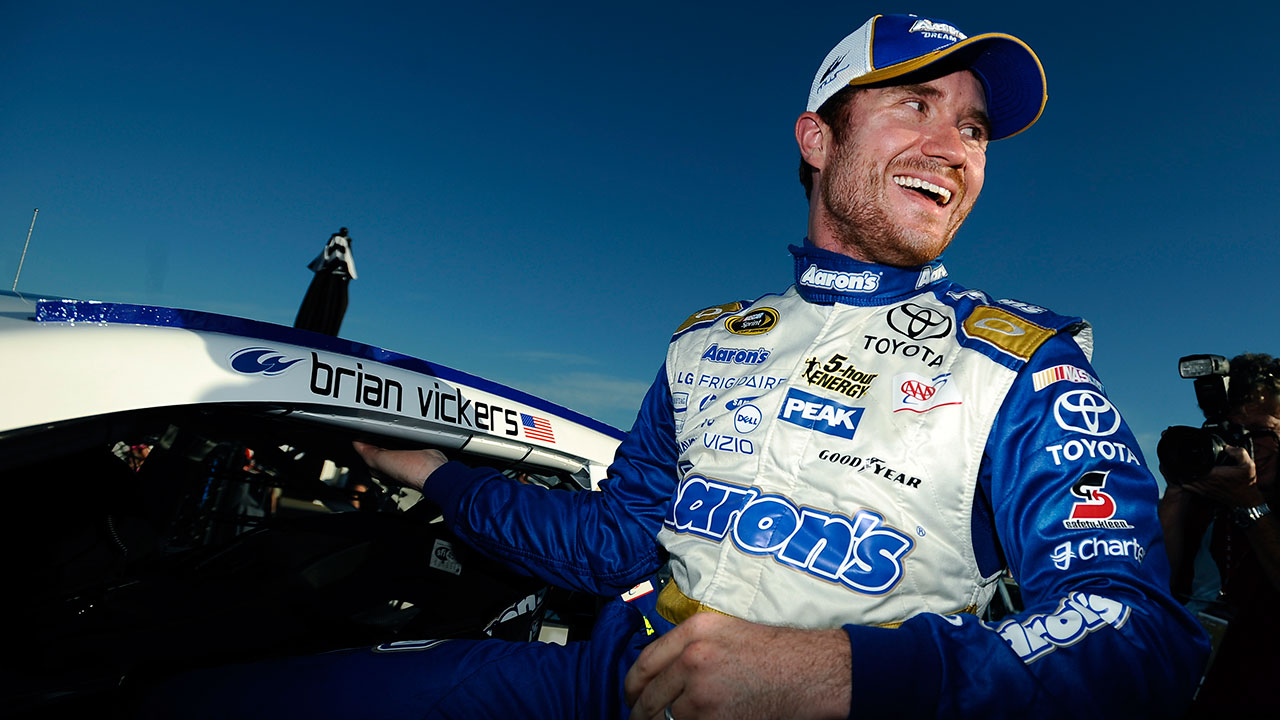 NASCAR’s Vickers to miss start of 2015 season