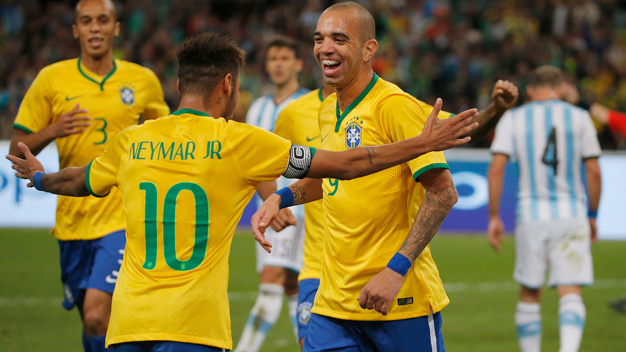 Tardelli brace guides Brazil past Argentina