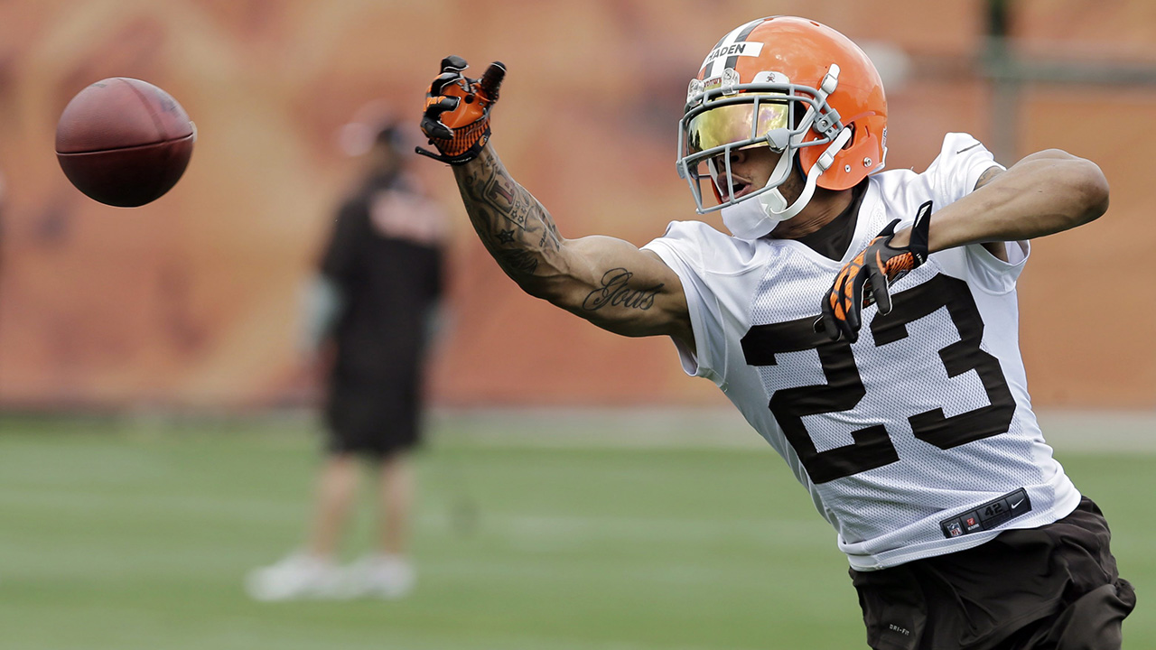 Browns’ Haden back in practice, LB Kruger out