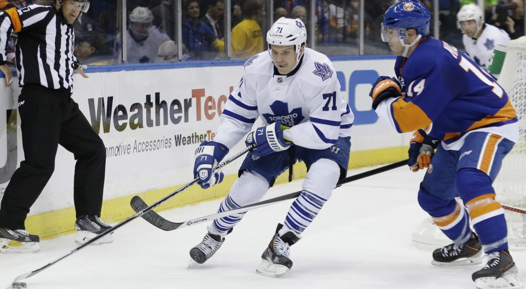 Maple Leafs' David Clarkson a healthy scratch - Sportsnet.ca