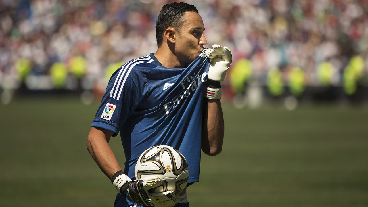 Navas to take legal action against spying agents