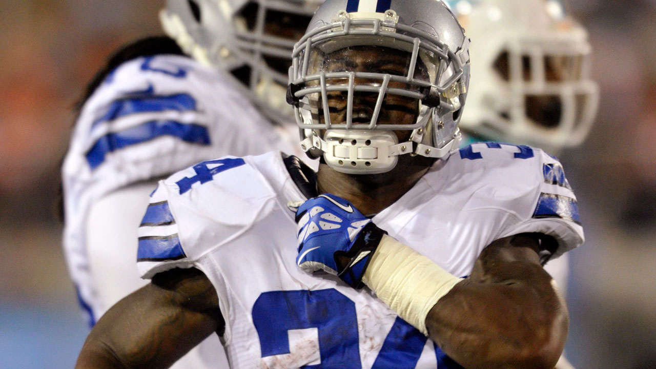 Bills sign ex-Cowboys RB Tanner as replacement