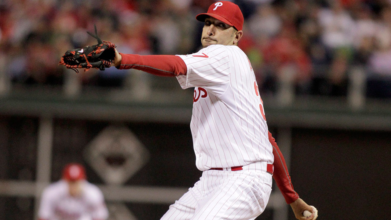 Phillies decline $6M option for pitcher Adams