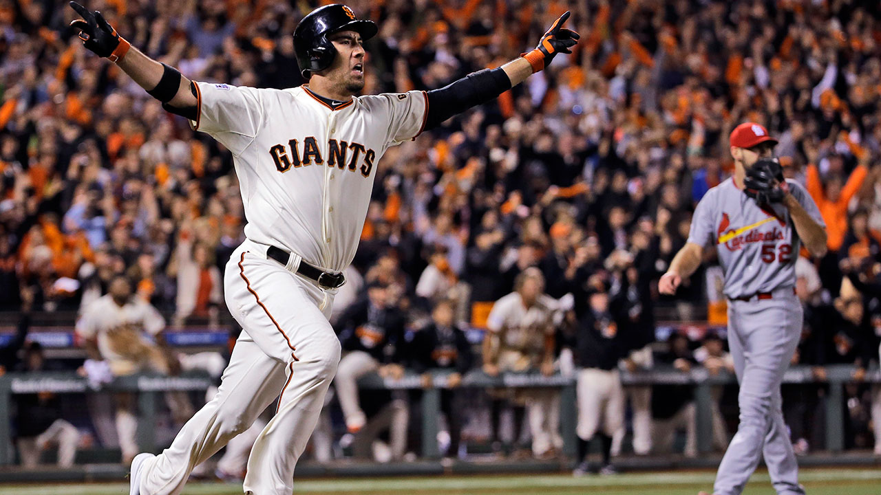 Giants fan gives Ishikawa’s HR ball back