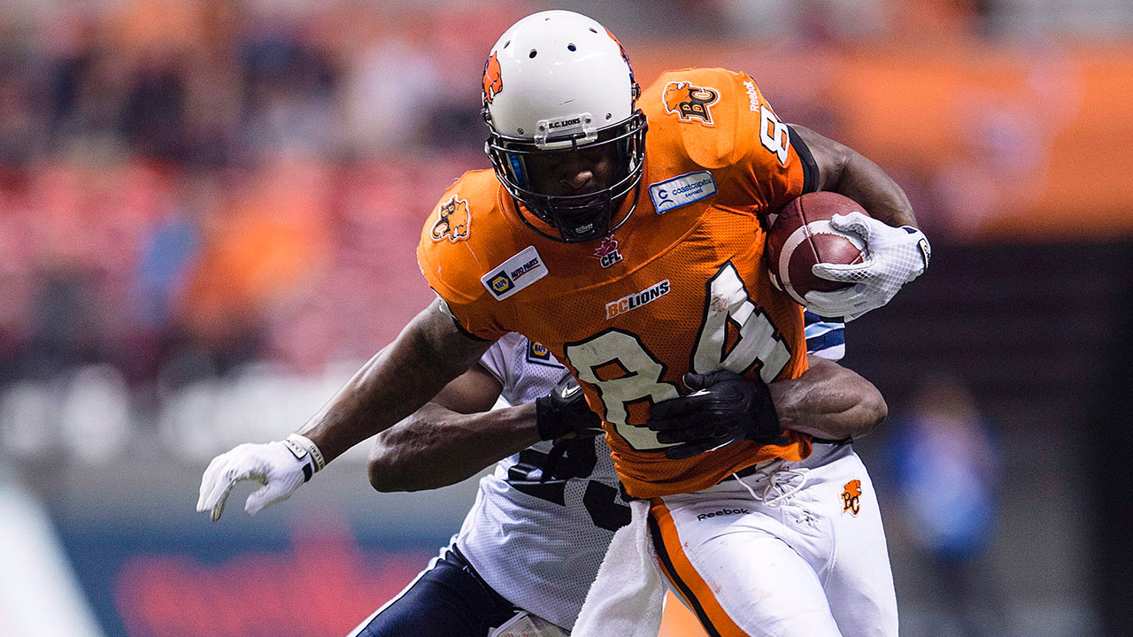 Stuck in a three-game slide, Lions stick together