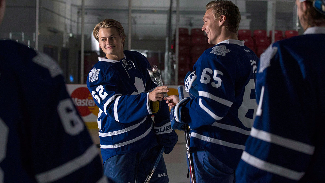 Leafs loan defenceman Loov to AHL’s Marlies