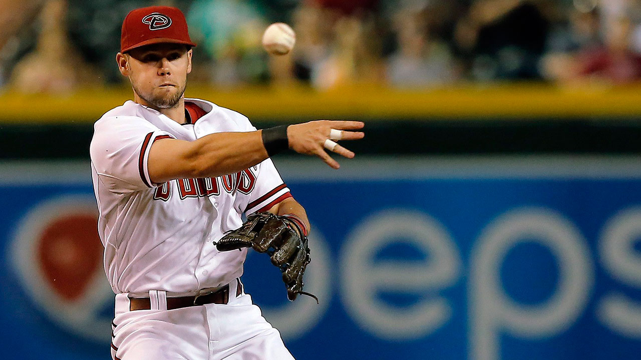 D-backs’ Owings to undergo labrum operation