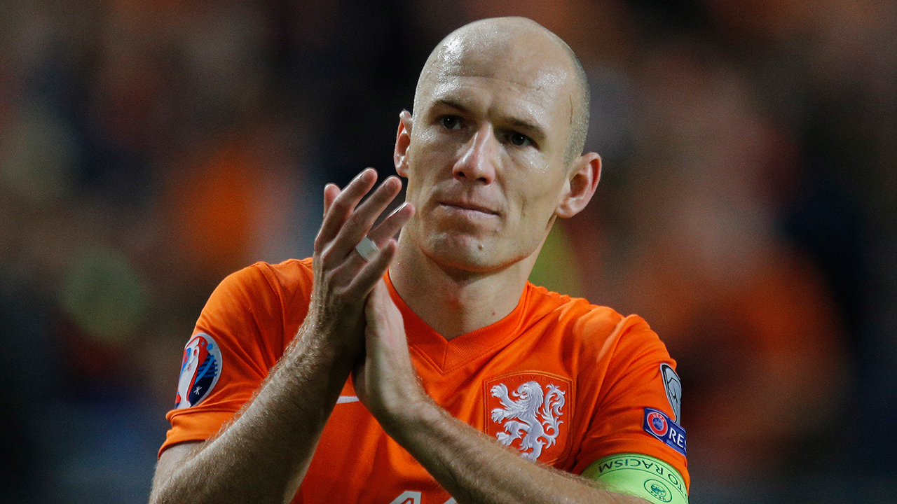 Dutch star Arjen Robben announces retirement from soccer