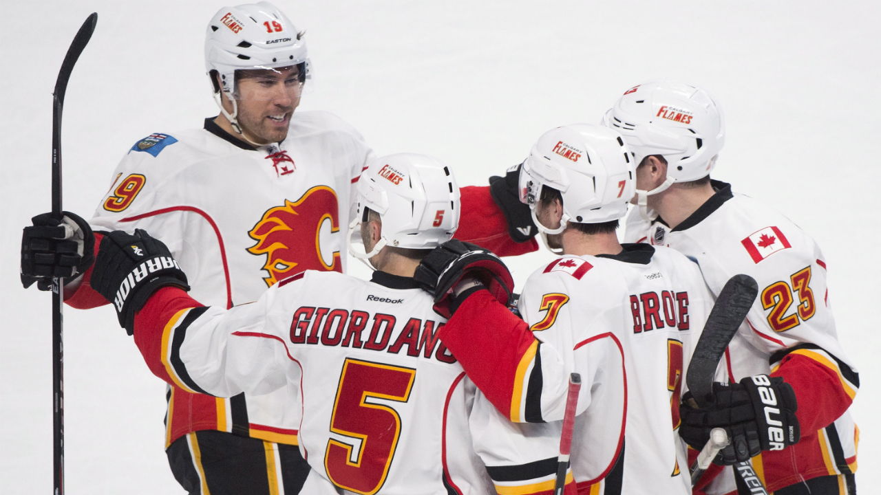 Flames light up Canadiens in dominant victory