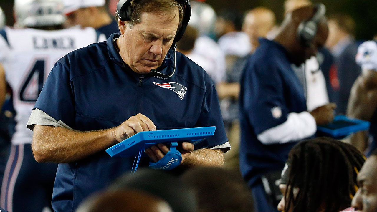 Players, coaches say sideline tablets are helpful