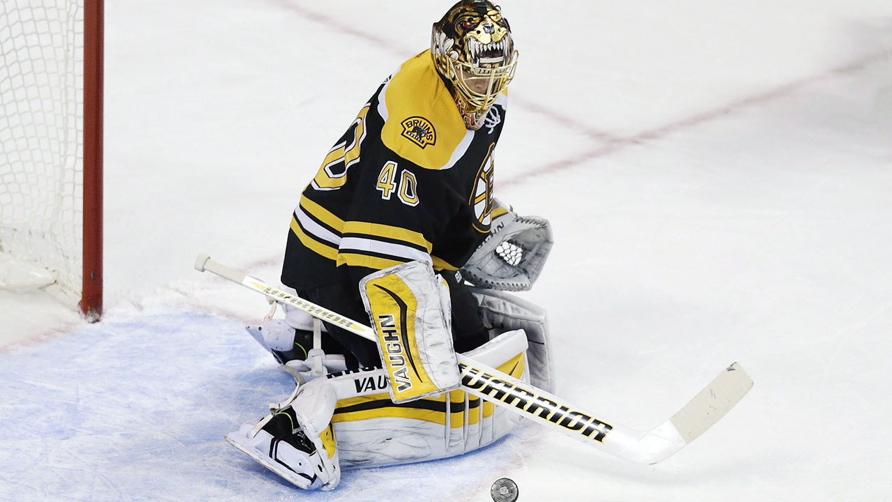 Rask returns from injury, Bruins shut out Red Wings