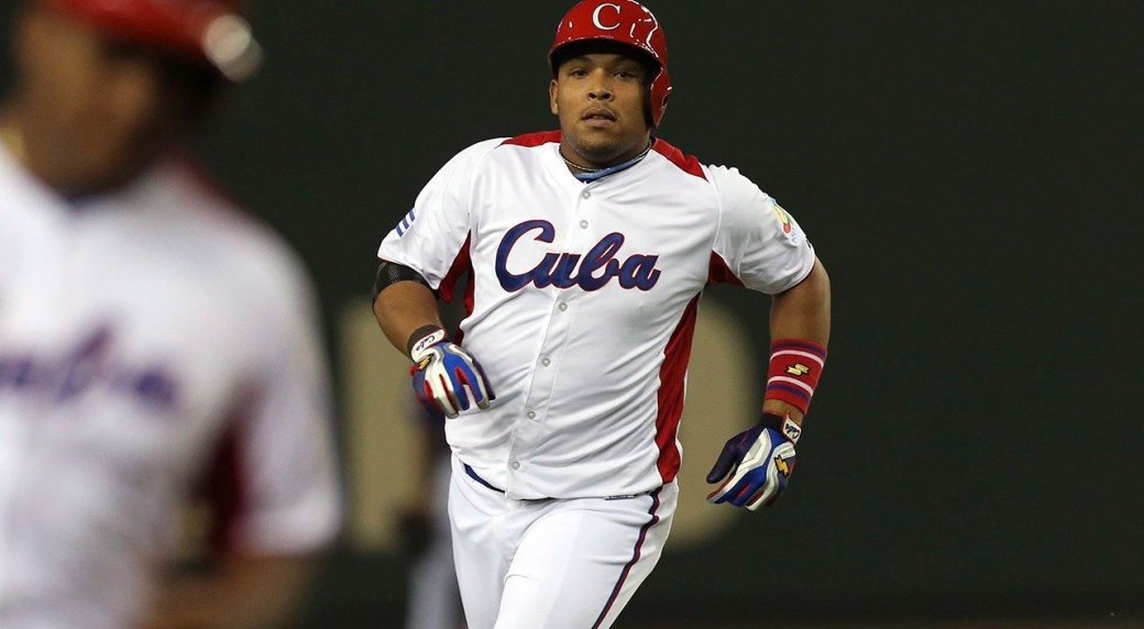 Source: Diamondbacks sign Cuban OF Tomas - Sportsnet.ca