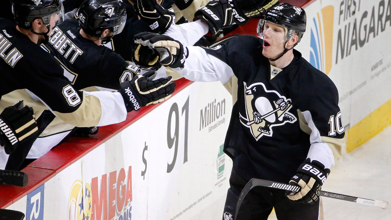 Ehrhoff signs one-year deal with Kings