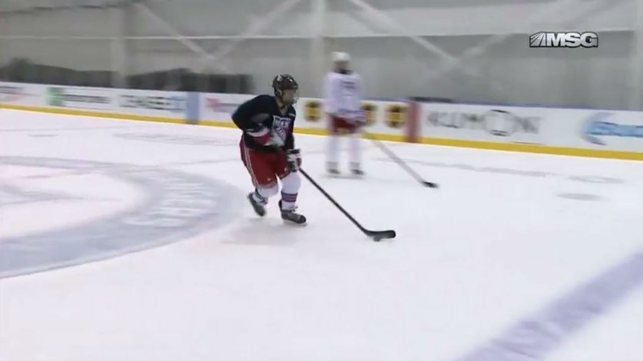 Rangers sign 15-year-old cancer survivor