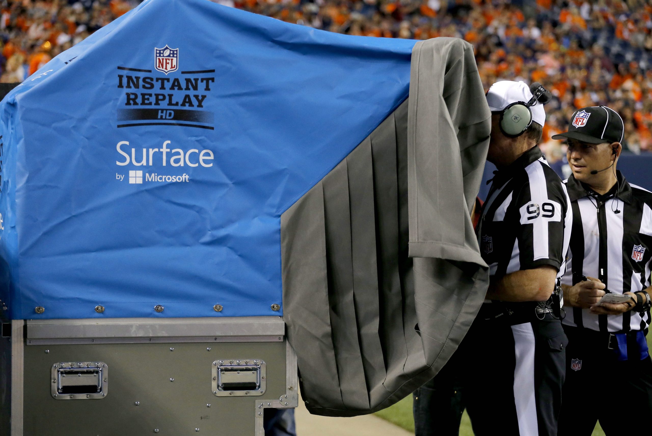 NFL officials will use tablets at Pro Bowl