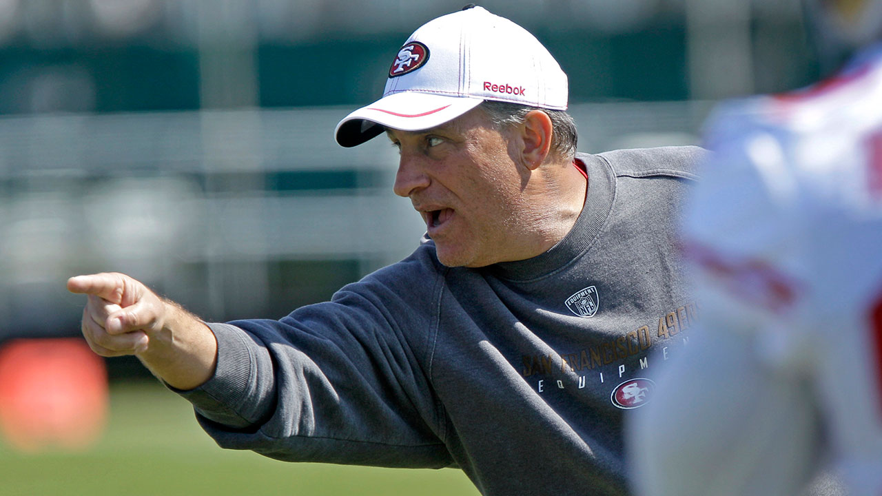 Former 49ers DC Vic Fangio hired by Bears