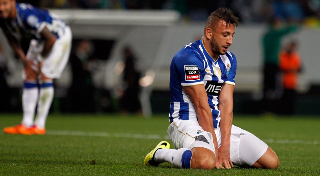 Ghilas scores 2, leaves with injury in Cordoba win - Sportsnet.ca