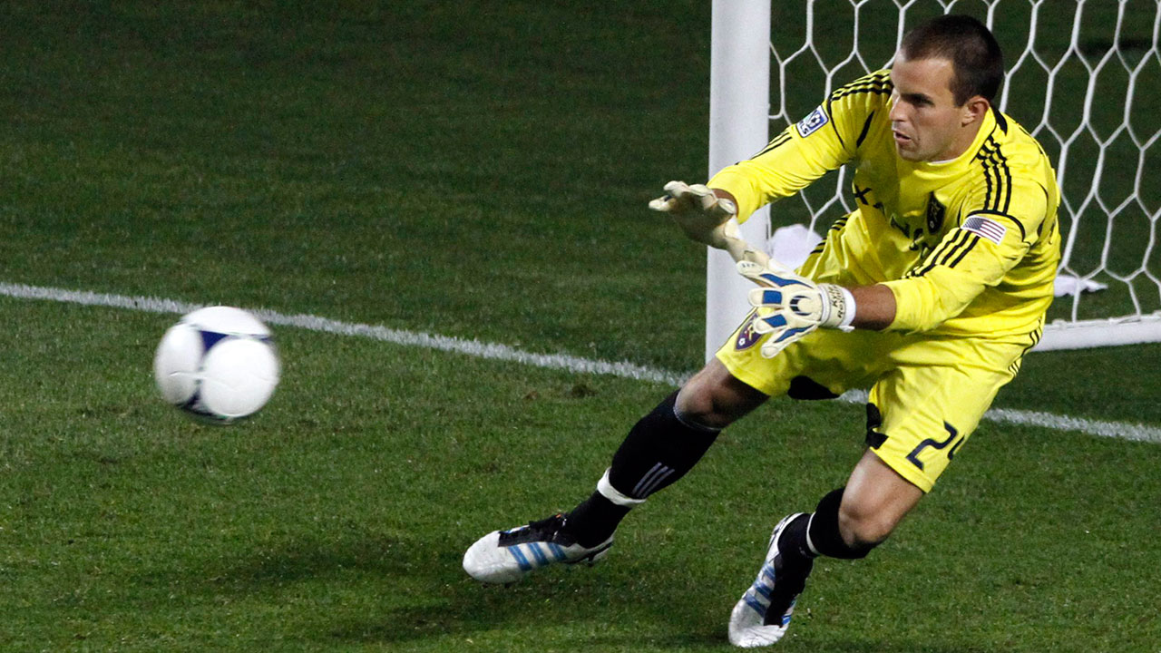 Red Bulls acquire Reynish from Fire for draft pick