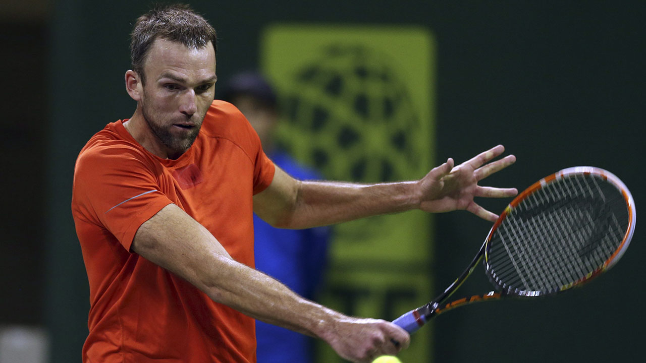 Karlovic beats Kokkinakis at Delray Beach