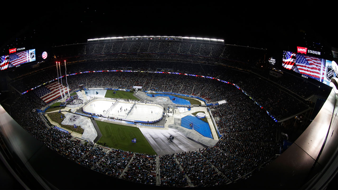 Top 10 photos of the Kings-Sharks Stadium Series