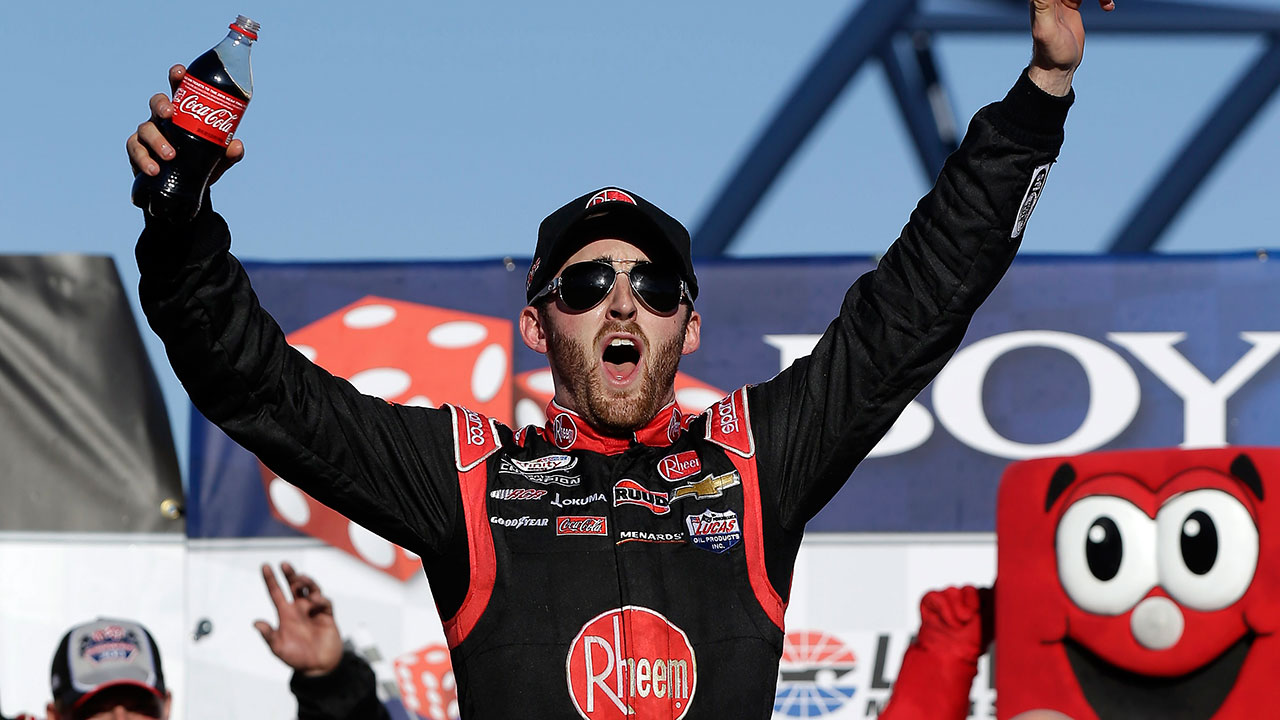 Austin Dillon welcomes baby, will race Sunday at Homestead