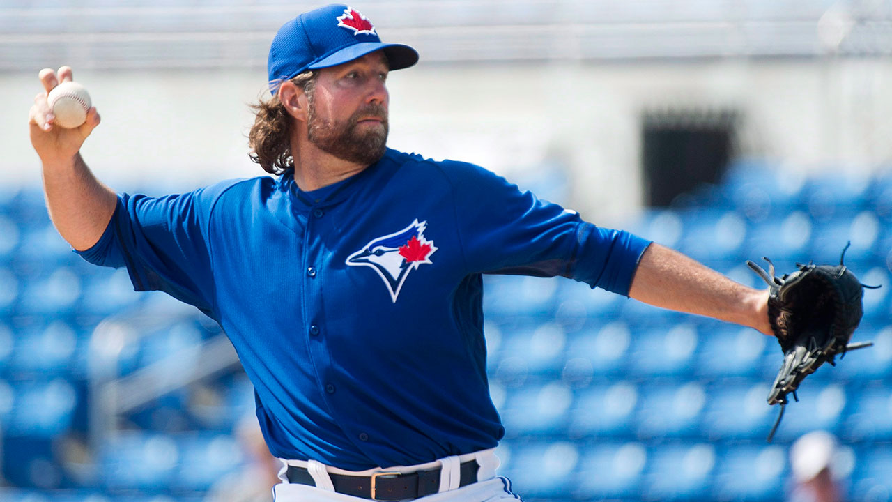 Dickey surrenders two runs to Canada’s junior team