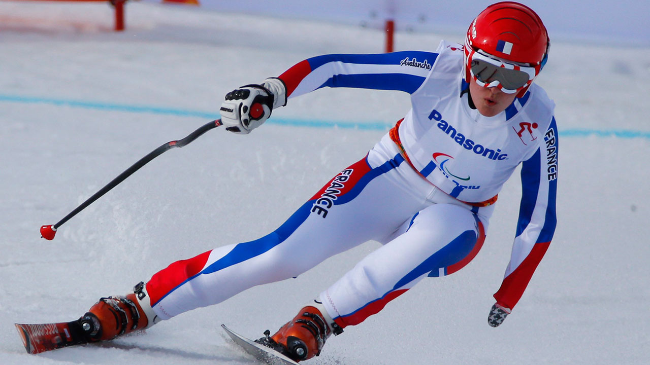 Bochet defends world title with 8th straight win