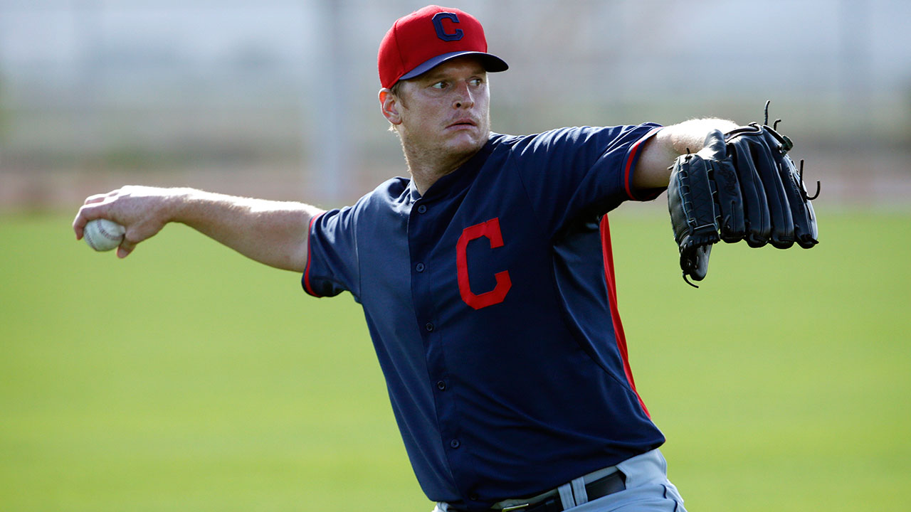 Indians: Floyd may need elbow surgery again