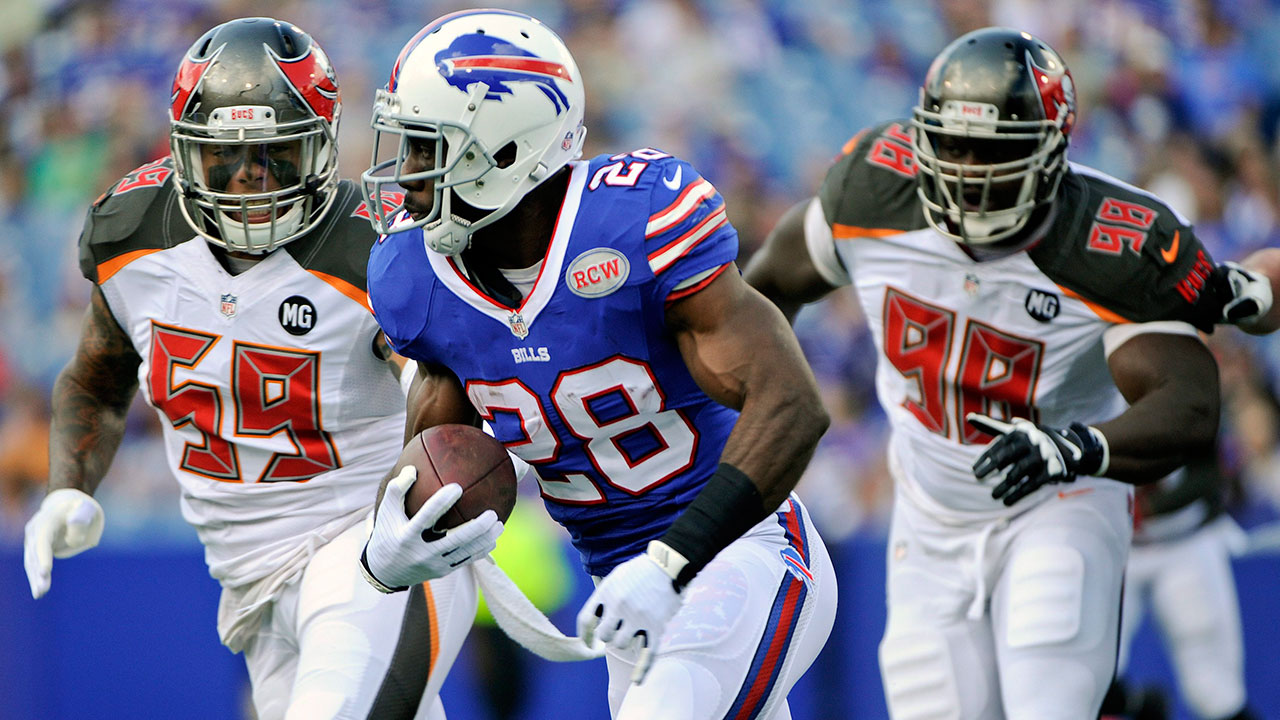 Saints agree to four-year deal with RB Spiller