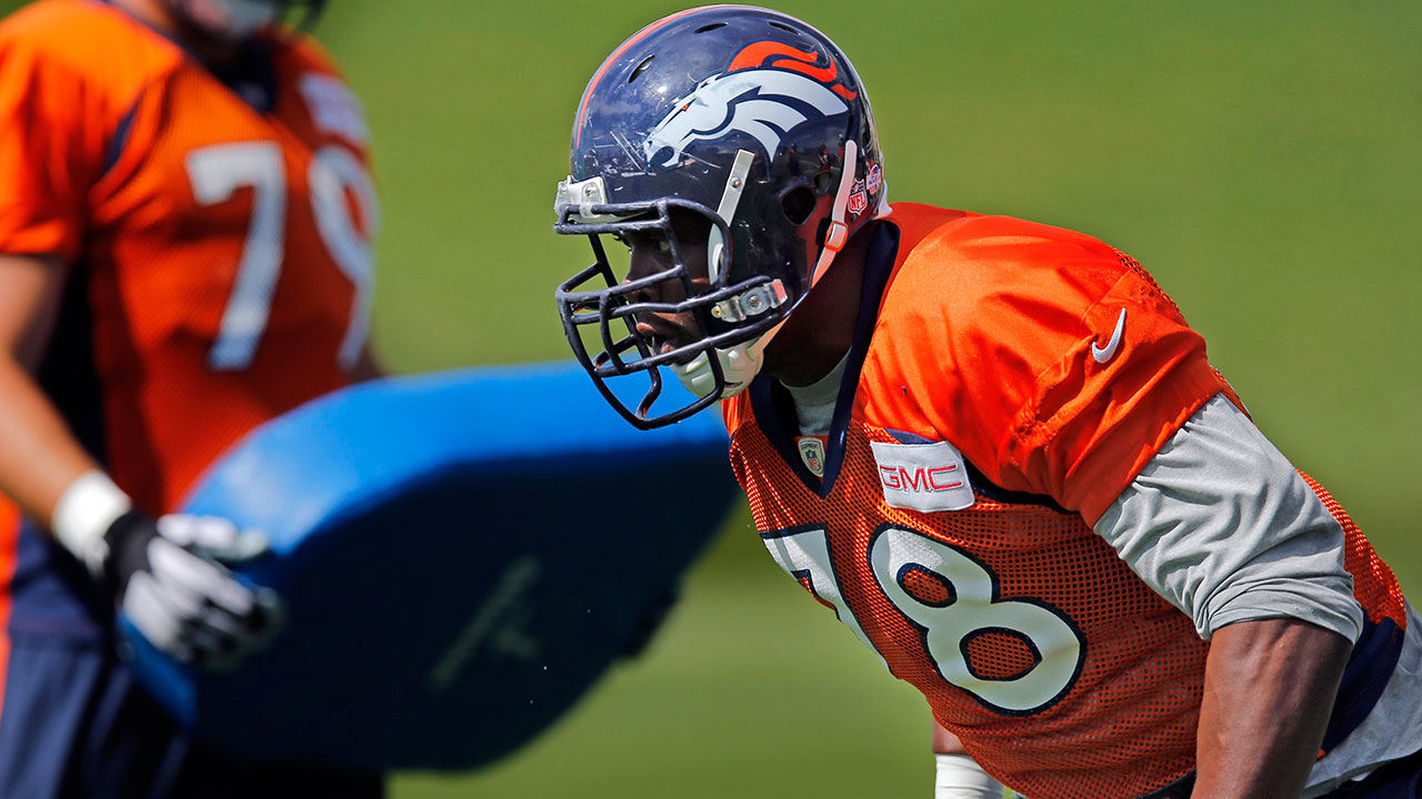 Broncos LT Clady tears ACL, may miss season