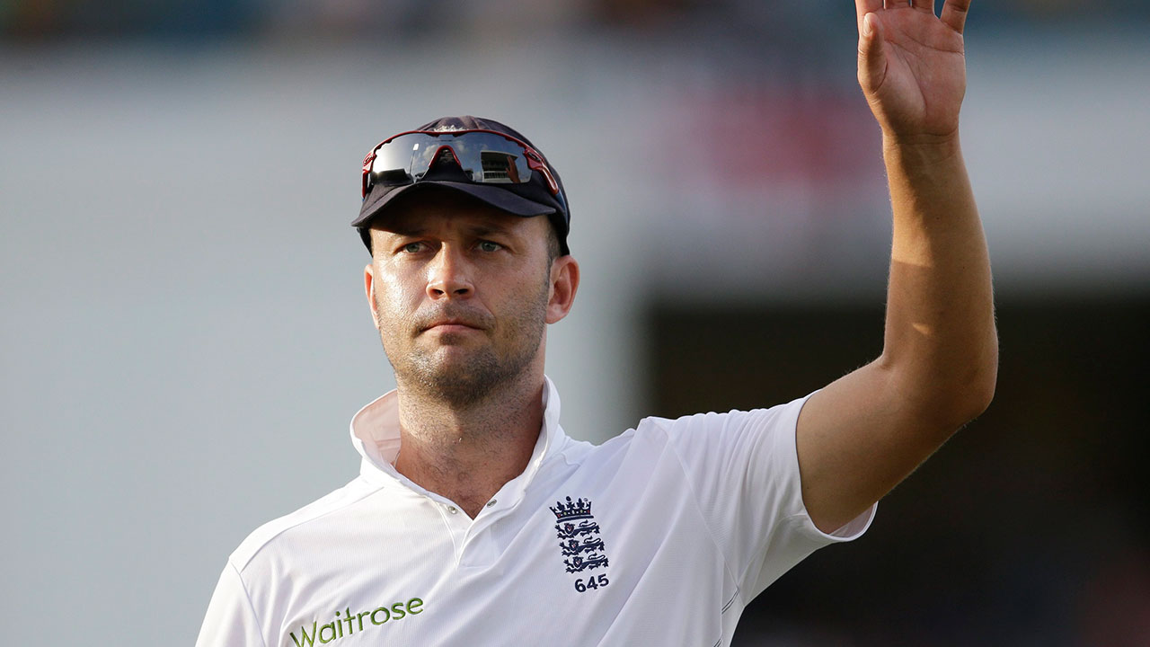England’s Trott retires from international cricket