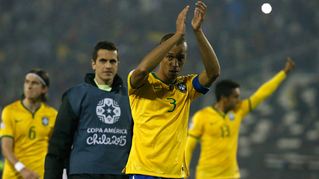 Brazil beats Venezuela to advance to quarters