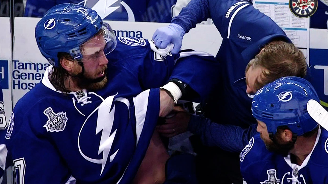 Andrew Shaw, Victor Hedman and the imaginary bite
