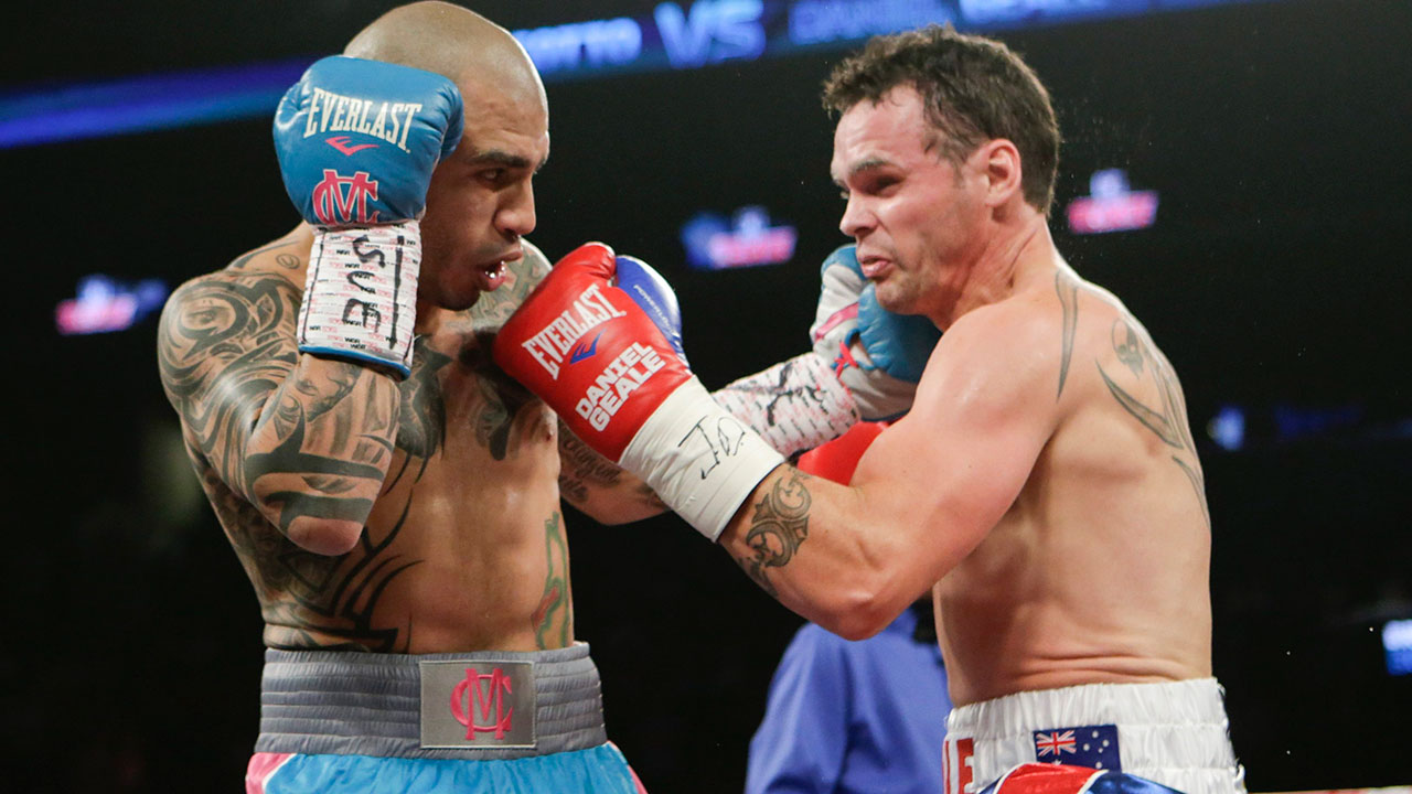 Cotto KO’s Geale in 4th round, retains WBC title