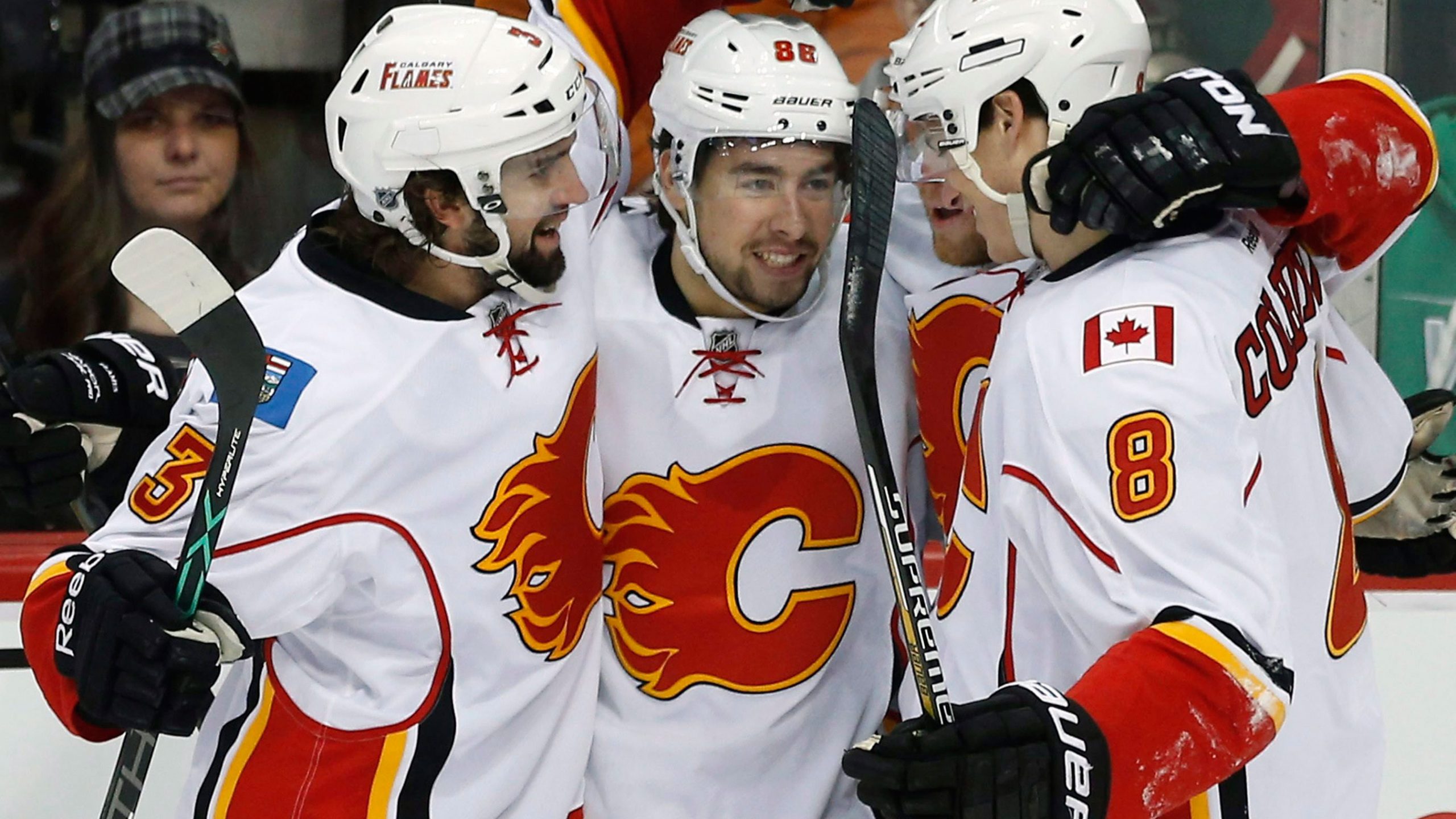 Flames sign forward Josh Jooris to one-year deal