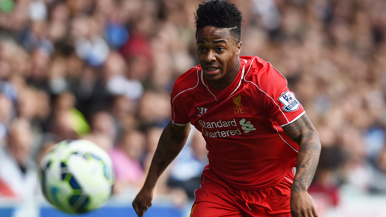 Sterling joins Man City for English-record $76M